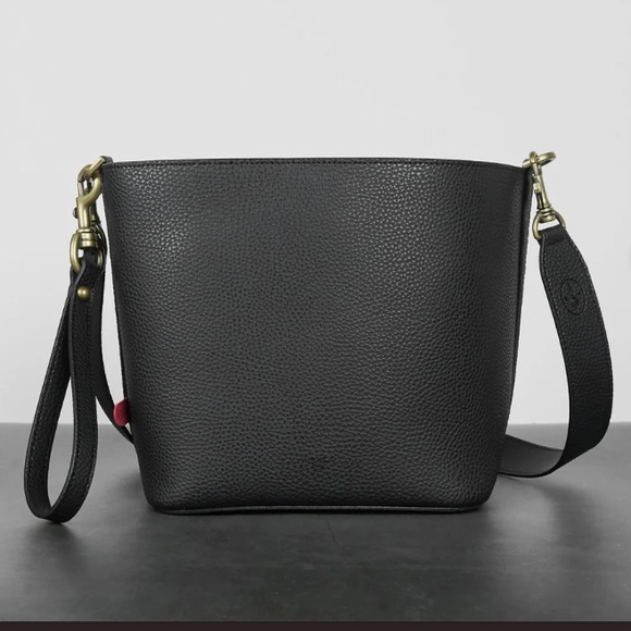 Angela Roi | Bags | Ange Roi Angelou Mini Bucket Signet Black Vegan ...